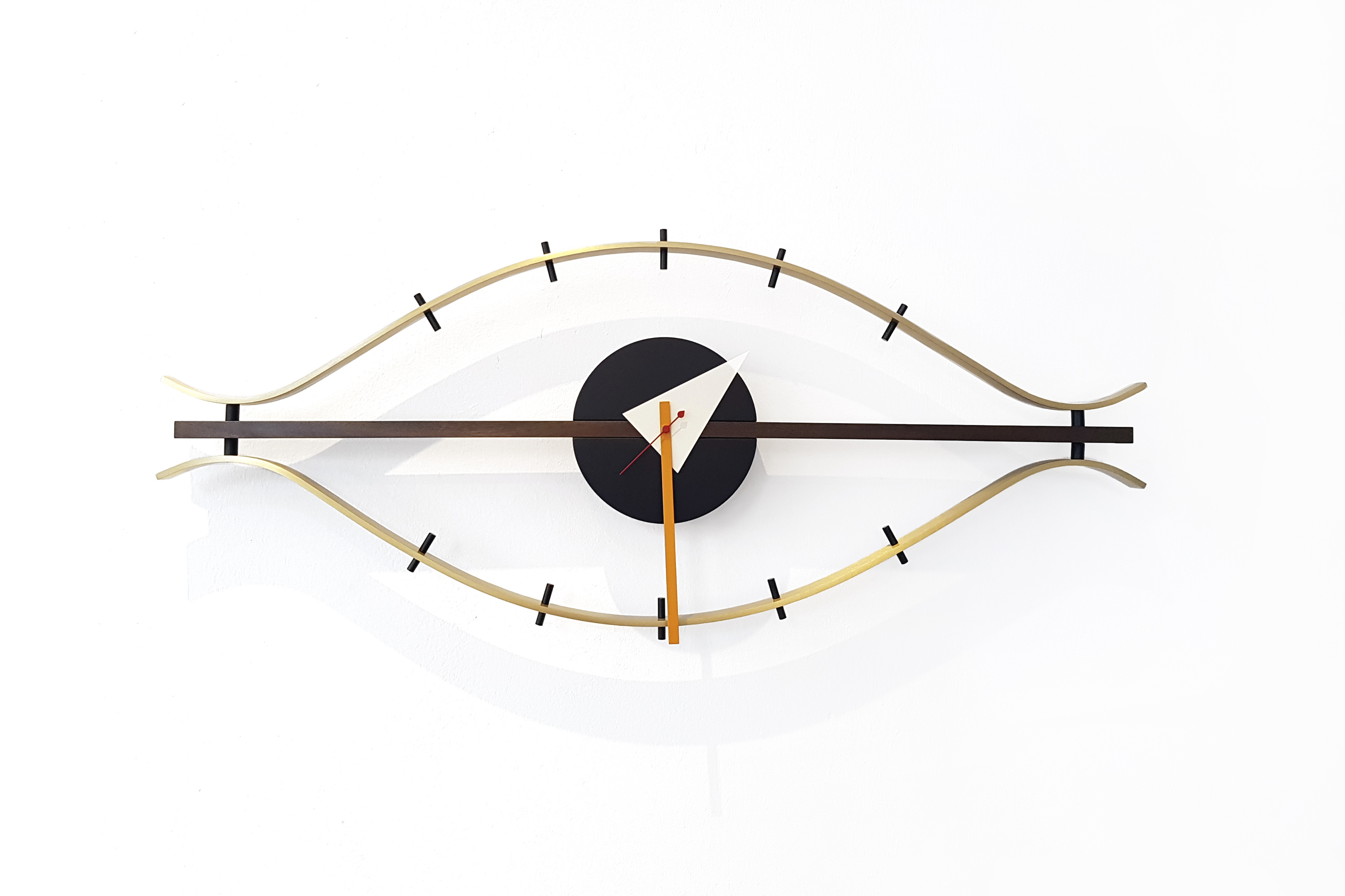 George Nelson Eye clock | VAN ONS
