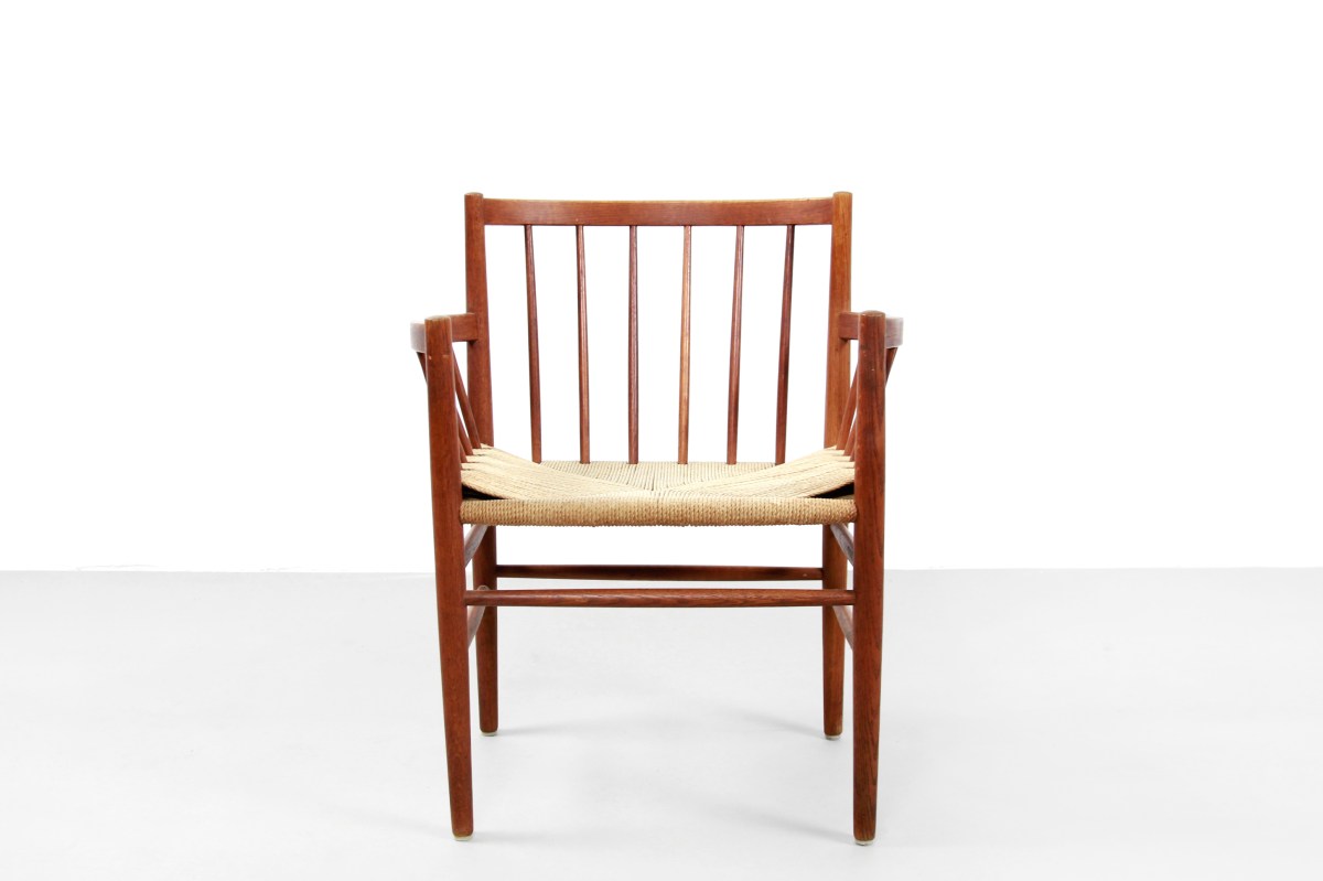 Jørgen Baekmark model J81 Circle chair door FDB Mobler | VAN ONS